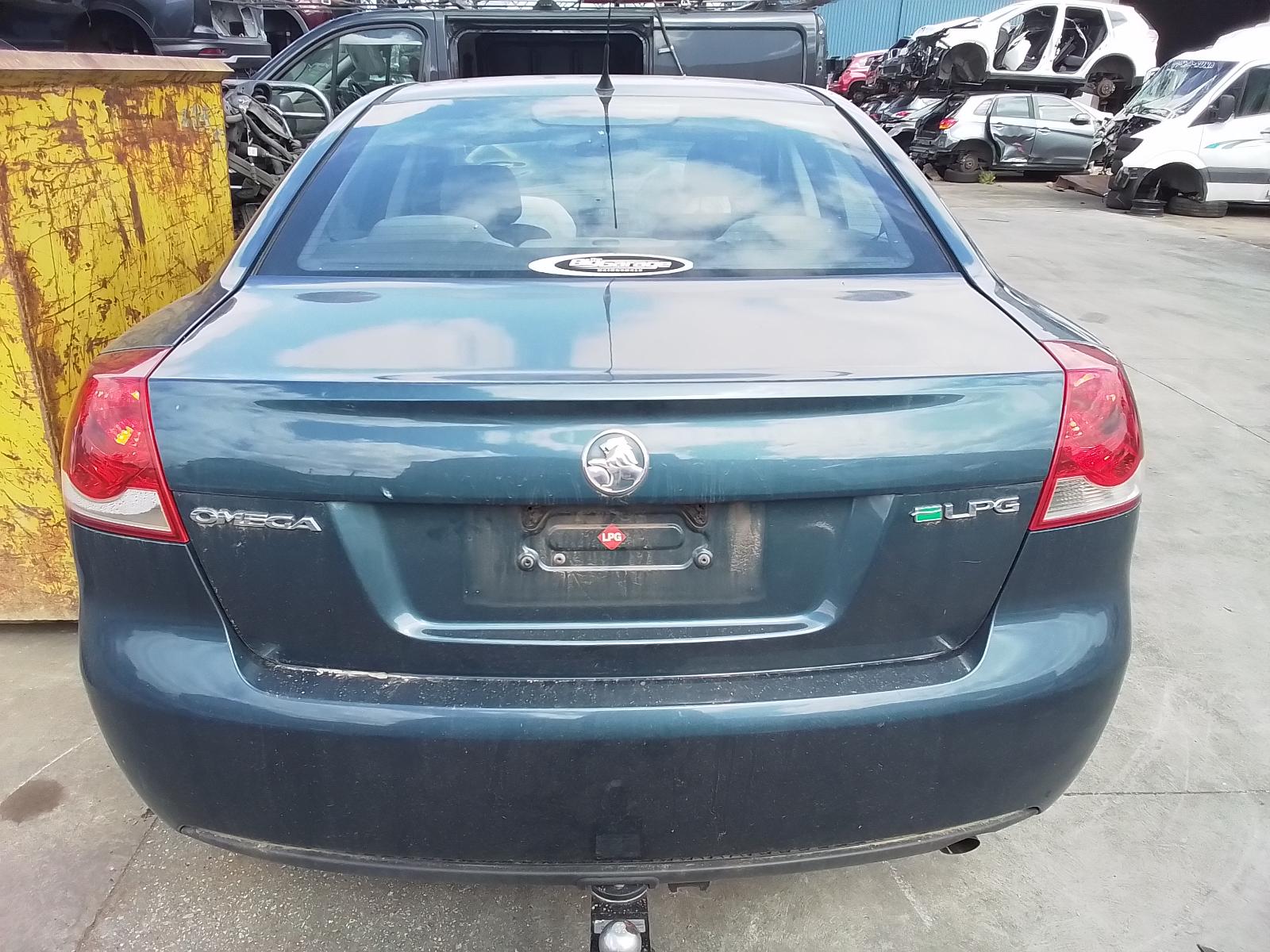 Left Front Door Commodore Holden 2010