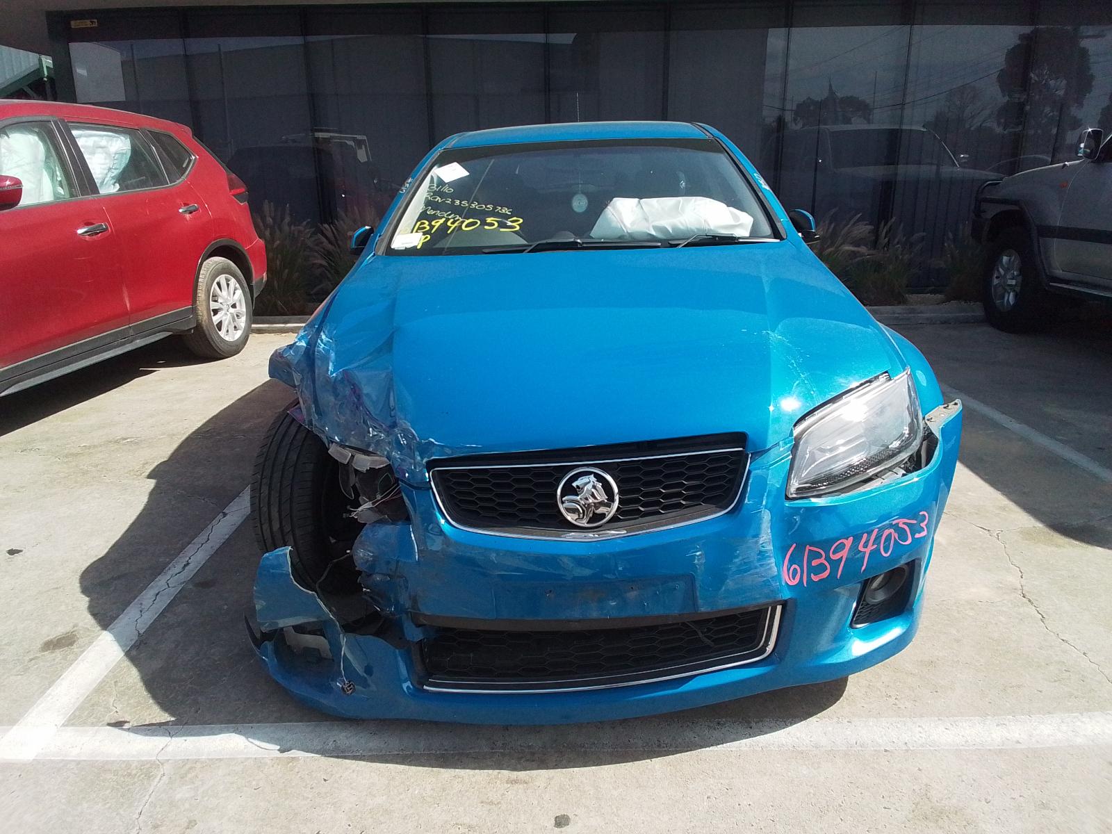 Side Step/Skirt Commodore Holden 2012